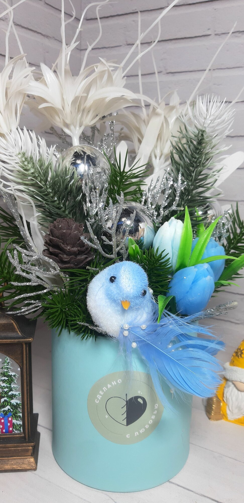 Букет из мыла "Тюльпаны и птичка"