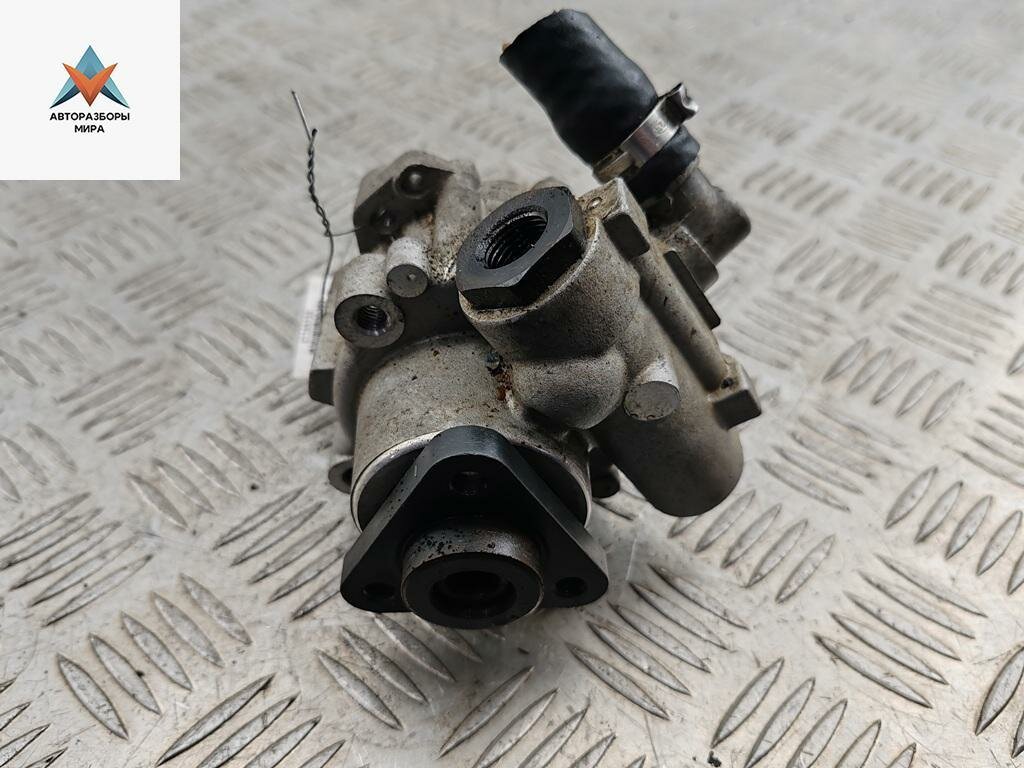 Насос гидроусилителя руля Volkswagen Passat B5 1999