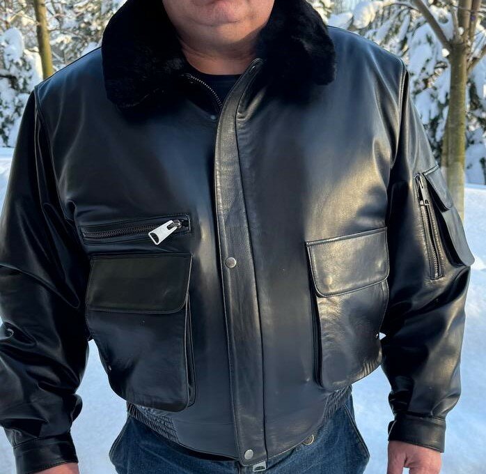 Куртка кожаная