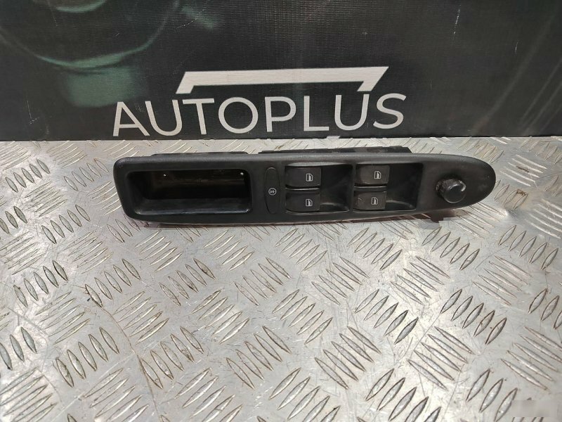 Блок управления стеклоподъемниками