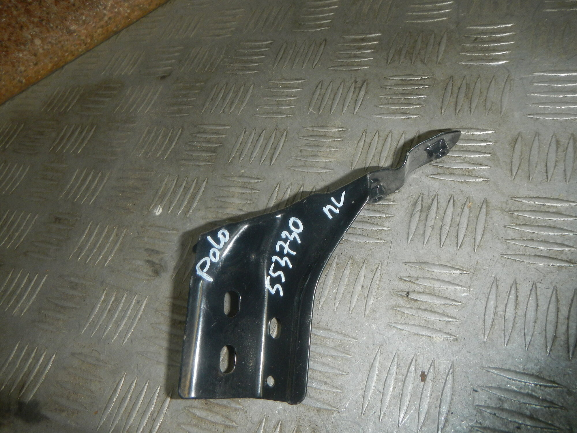 Б/У Кронштейн крепления крыла, Volkswagen (Фольксваген)-POLO (SED RUS) (11-) VOLKSWAGEN POLO (Sed RUS) (11-) левый Дублик...