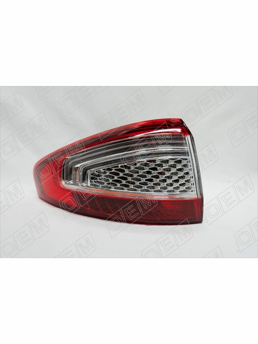 Фонарь задний левый внешний O.E.M. OEM0223FONL для Ford Mondeo 4