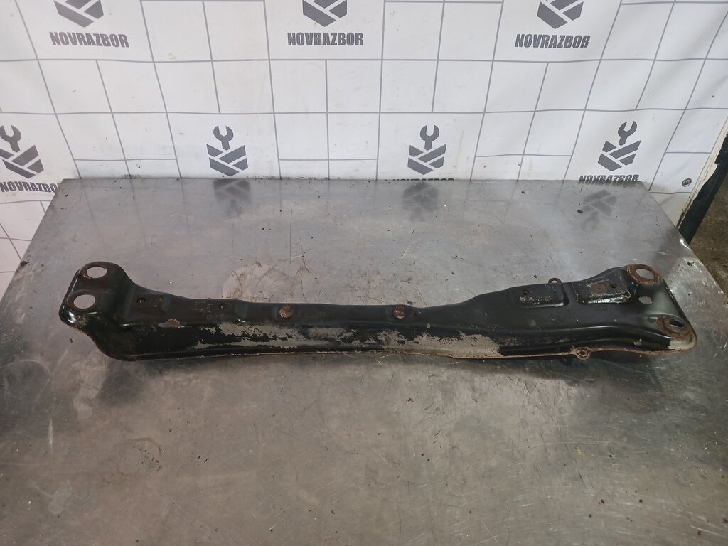 Балка передняя продольная Nissan Almera N16 2000-2006