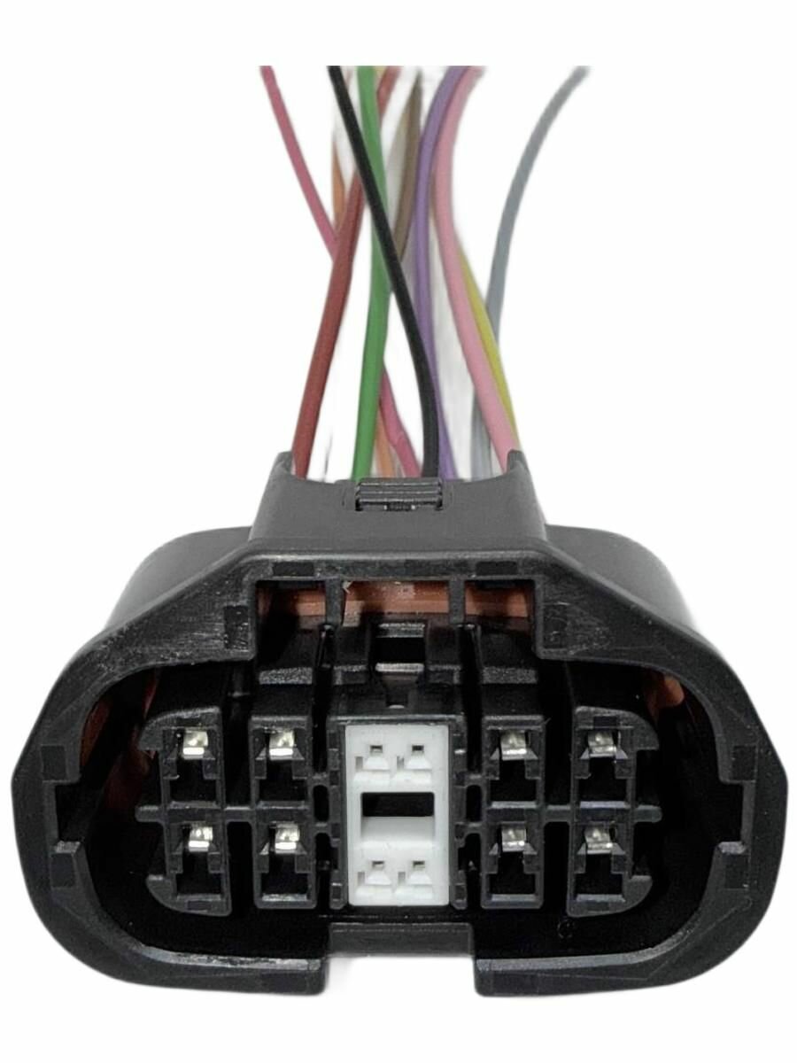 Разъем для фары Mazda 6