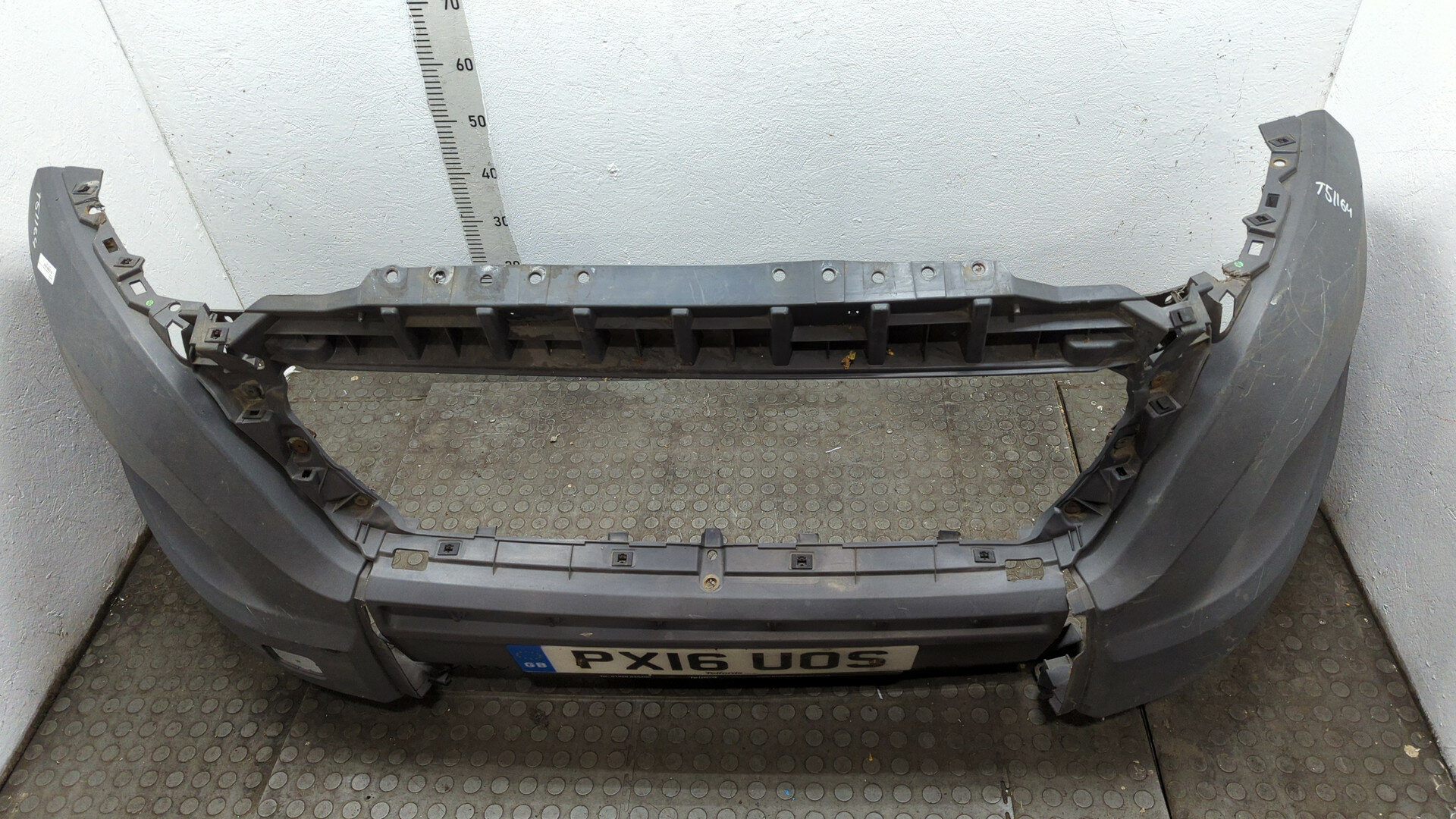 Бампер передний Citroen Jumper (Relay) Б/У