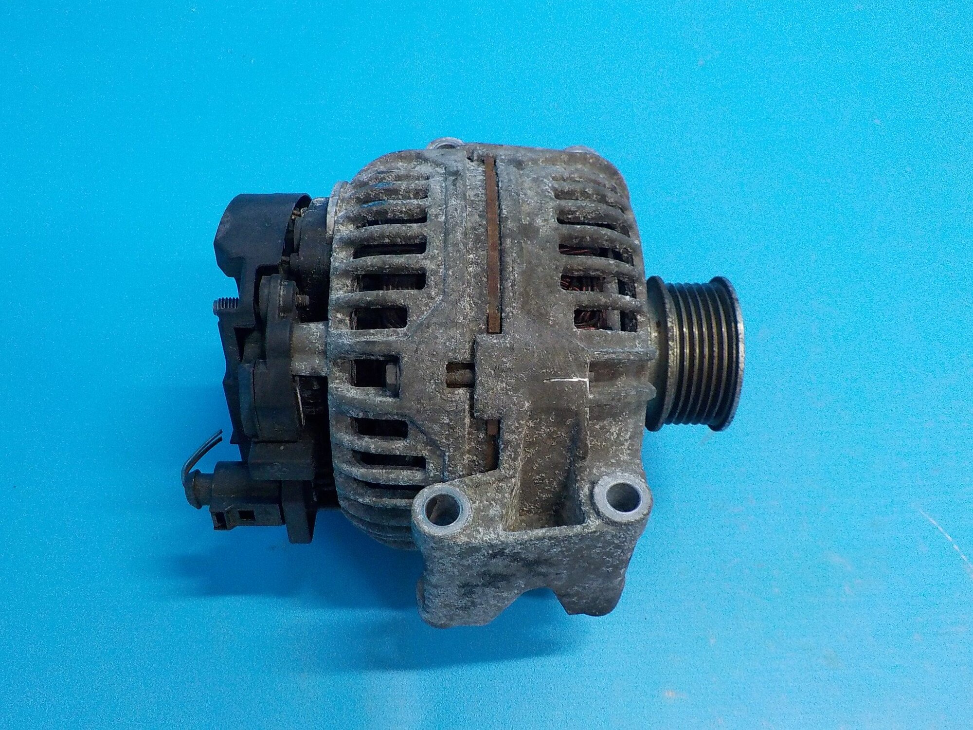 Генератор двигателя SKODA Octavia A5 (1Z) 2004-2013 06B903016AB - Б/У