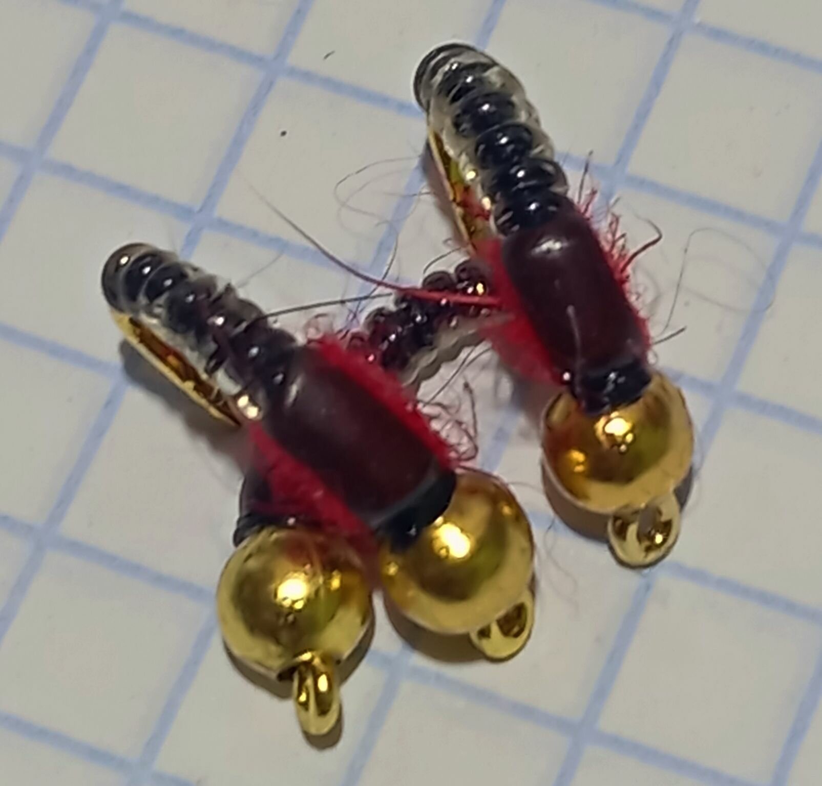 Мушка нимфа с латунной головкой. Для ловли хариуса и другой рыбы. Набор 3 штуки.