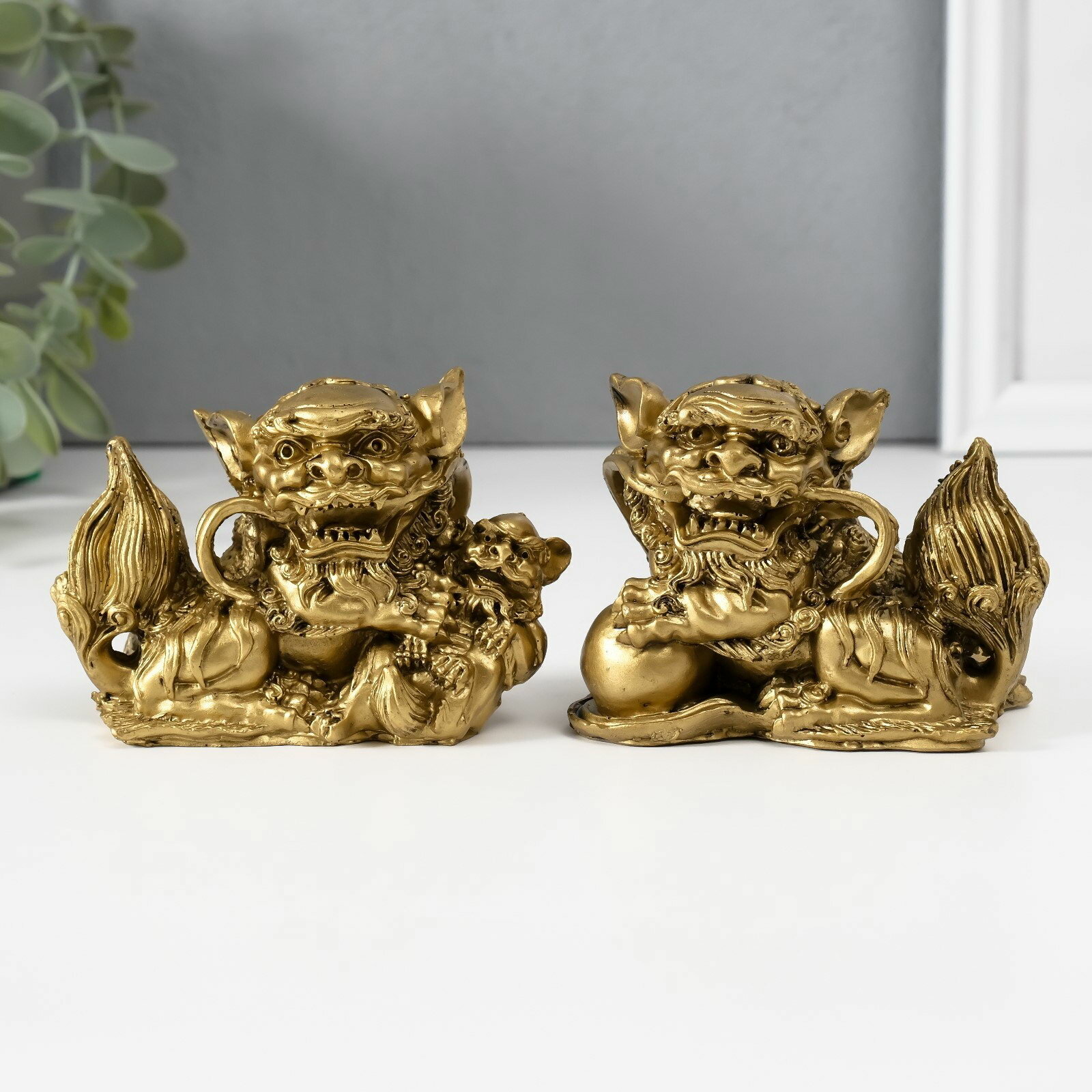 Нэцкэ фигурка полистоун "Небесные львы Будды", под бронзу, набор 2 шт, 5.2x8.7x6.5 см