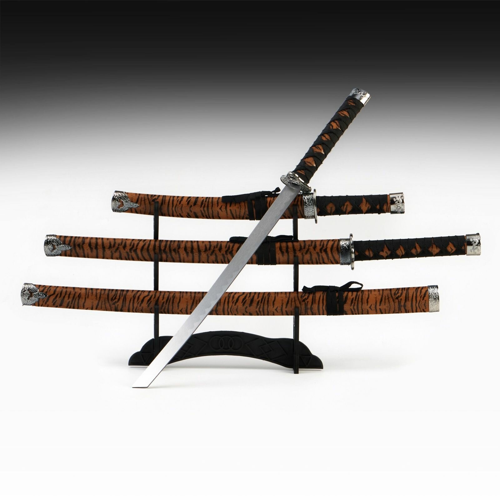 Сувенирное оружие "Катаны Тайго" 3в1, набор на подставке, 47см/79см/105см, ножны под тигра