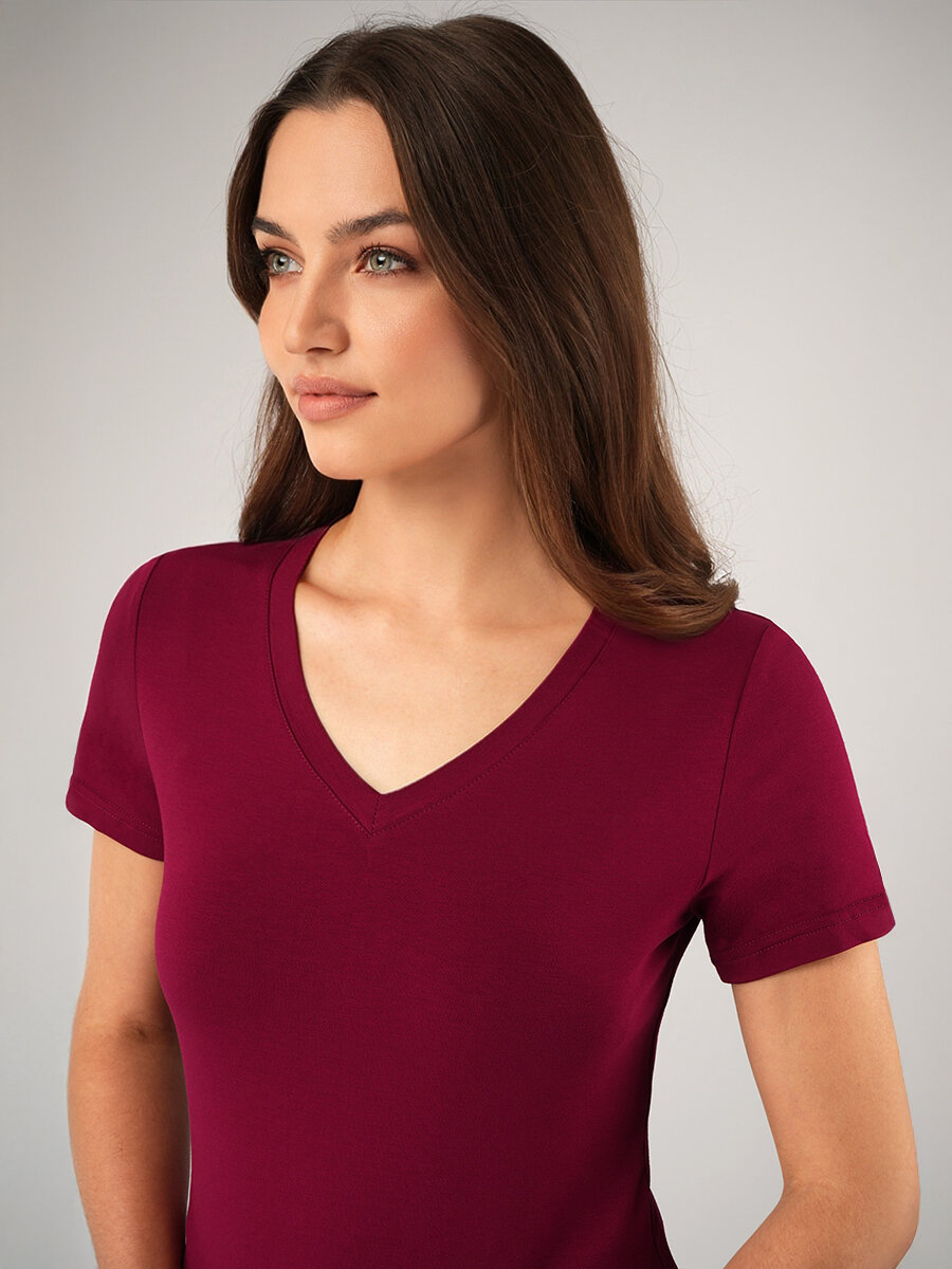 Футболка для женщин