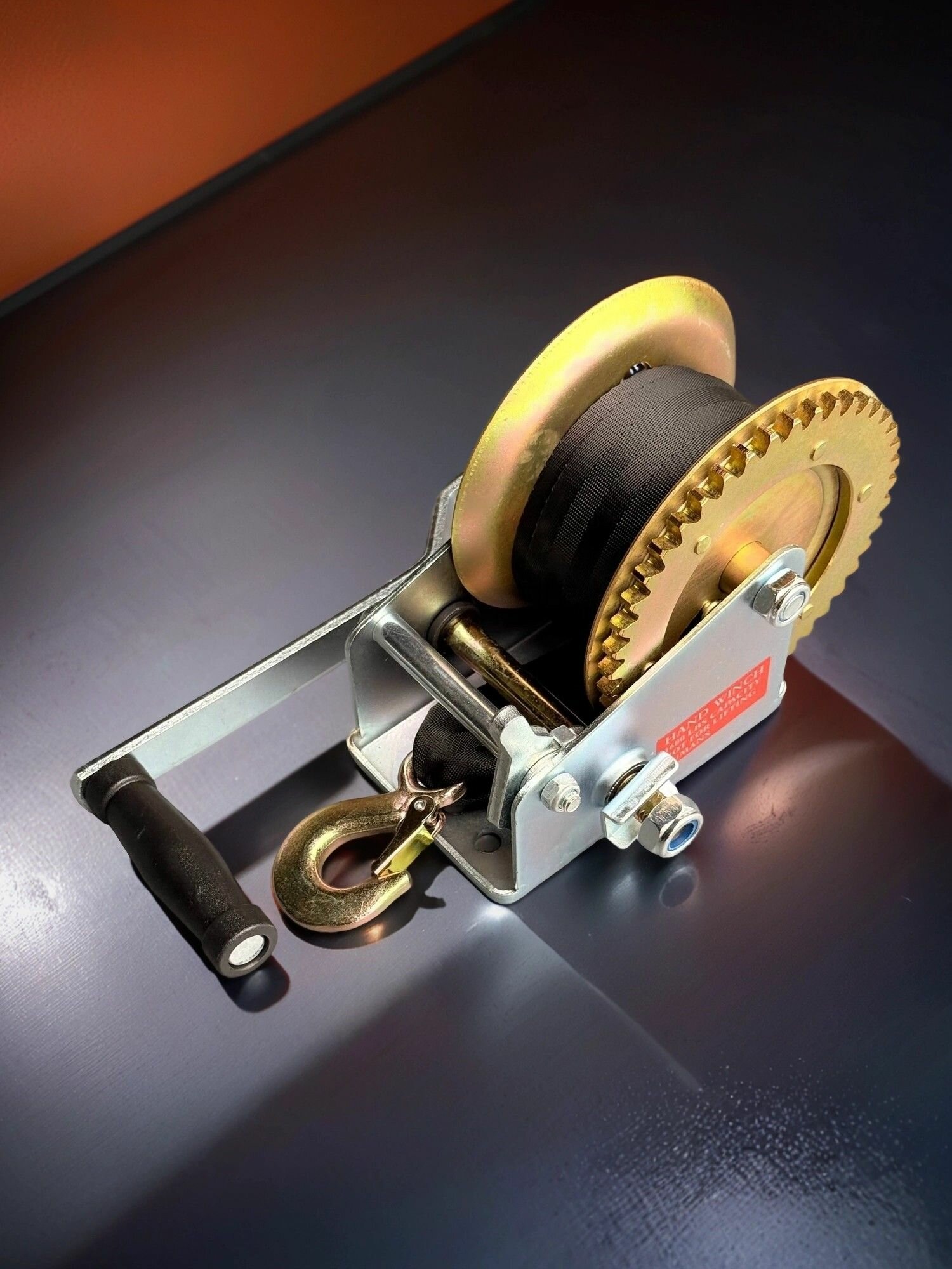 Лебедка ручная барабанная (лента) ЛБЛ-0.45-10