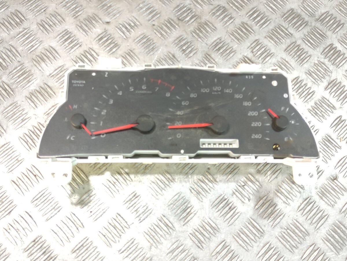 Панель приборов TOYOTA Camry v40 8380033K70