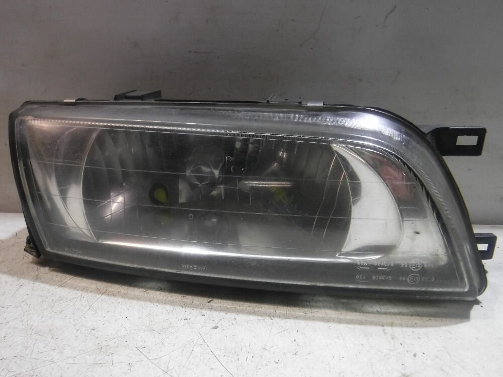 Фара правая Nissan Almera N15 260102N325