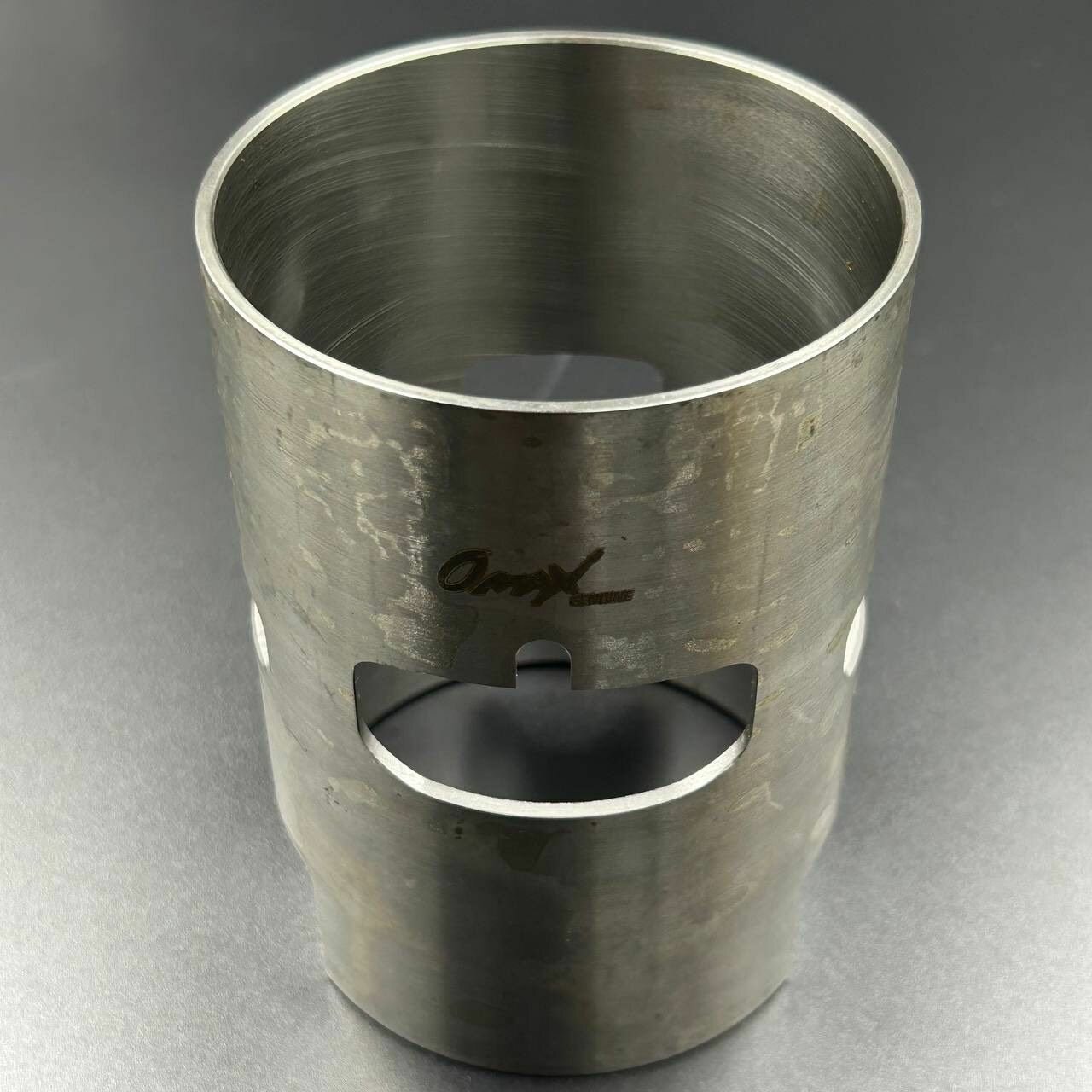 Гильза цилиндра Yamaha 115-140 (RH) (Omax), ОЕМ 6E5-10935-00-R