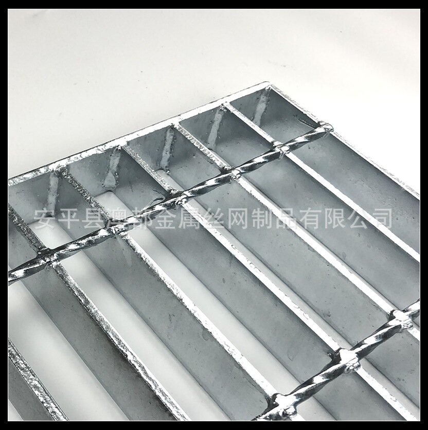 Оцинкованные стальные решетки для ступеней, горячеоцинкованные стальные решетки, нержавеющие стальные решетки, решетка для дренажного желоба