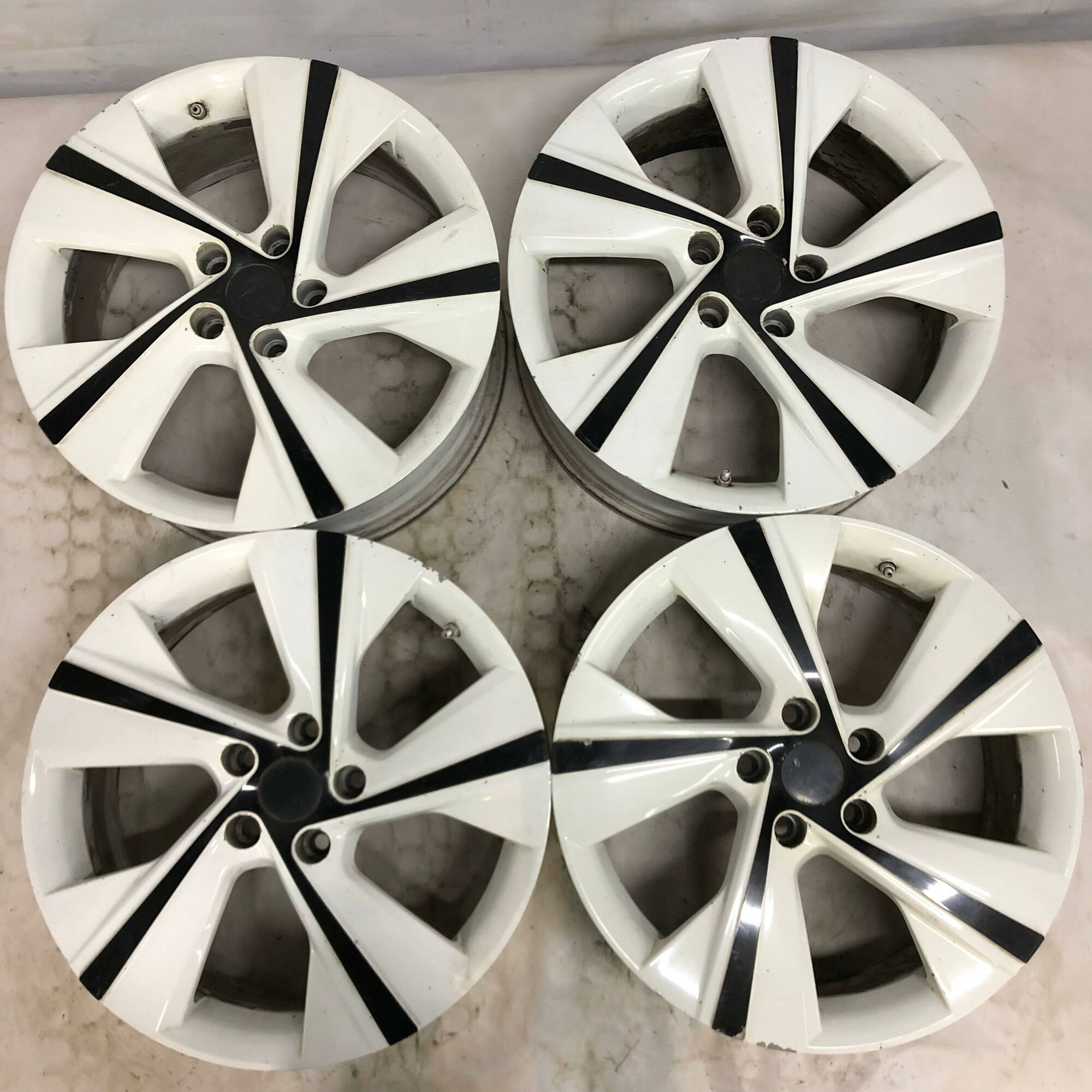 Колесные диски Replica 18x7 PCD 5x114.3 D67.1 ET35 (Реплика)