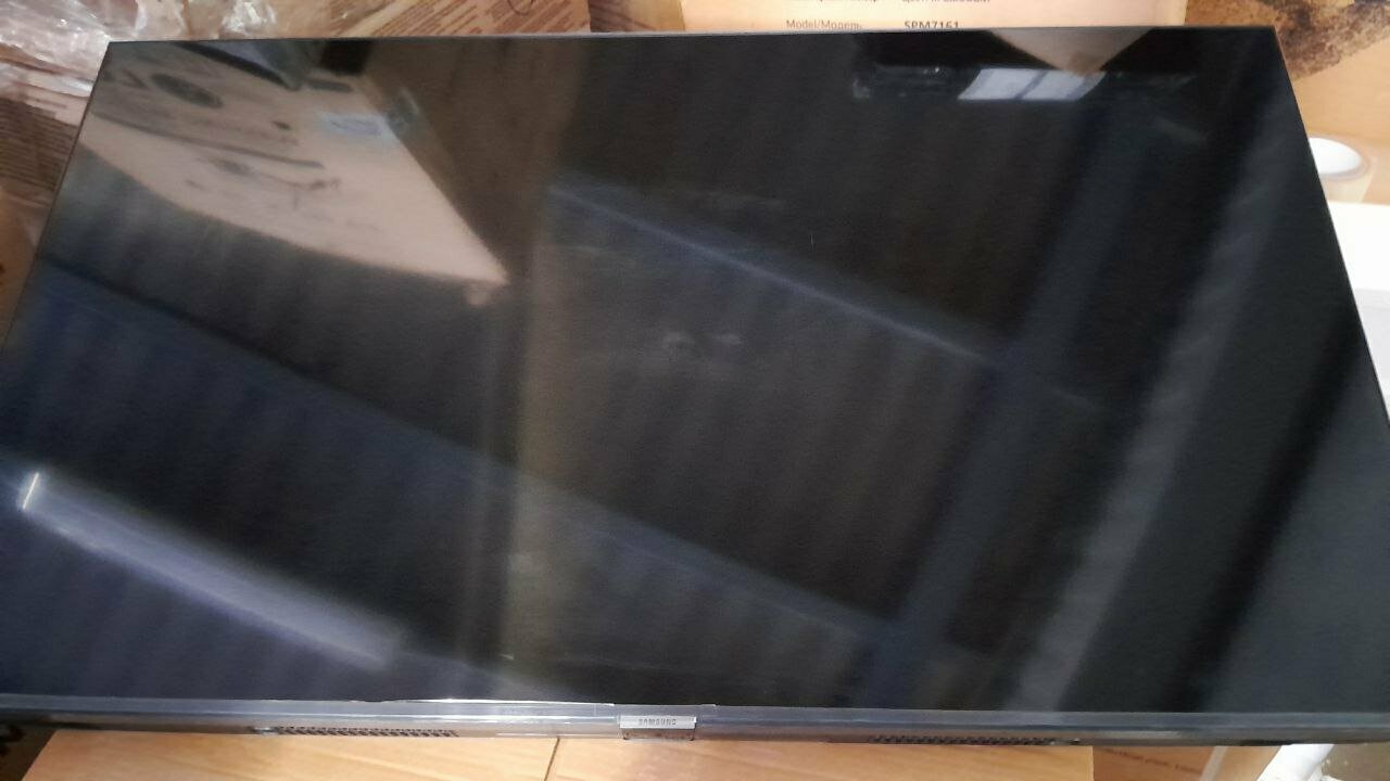 Телевизор LED SAMSUNG UE-43AU7101UCCE 4K Smart (уценка)