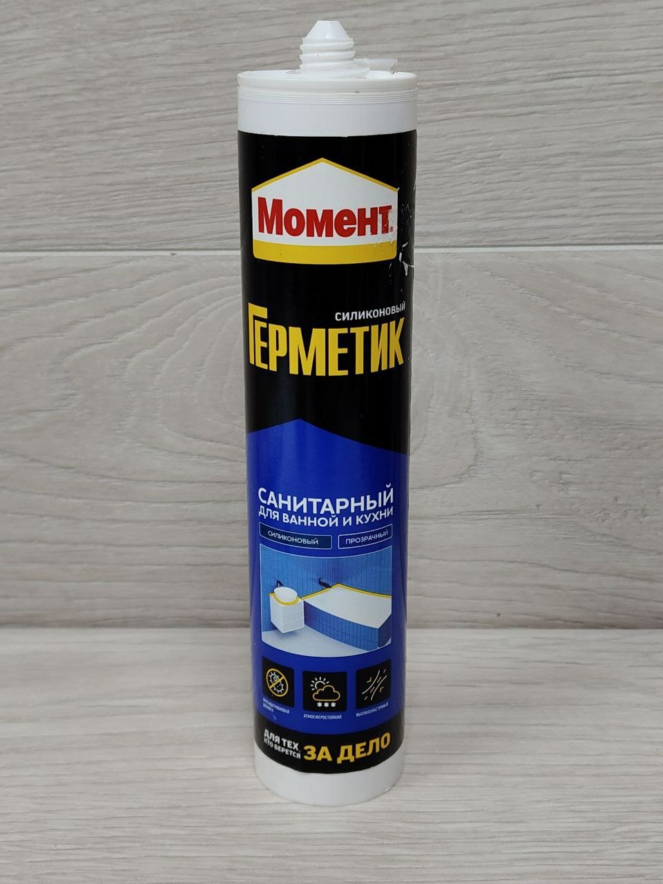 Герметик силиконовый Момент Санитарный для ванной и кухни прозрачный 280 мл