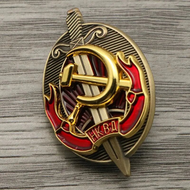 Знак МВД СССР Медаль ВЧК Знак КГБ