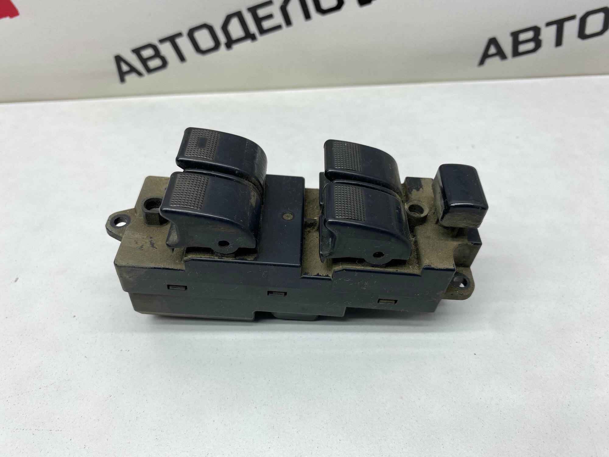 Блок стеклоподъемников Mazda Familia BJ5W 1999 г