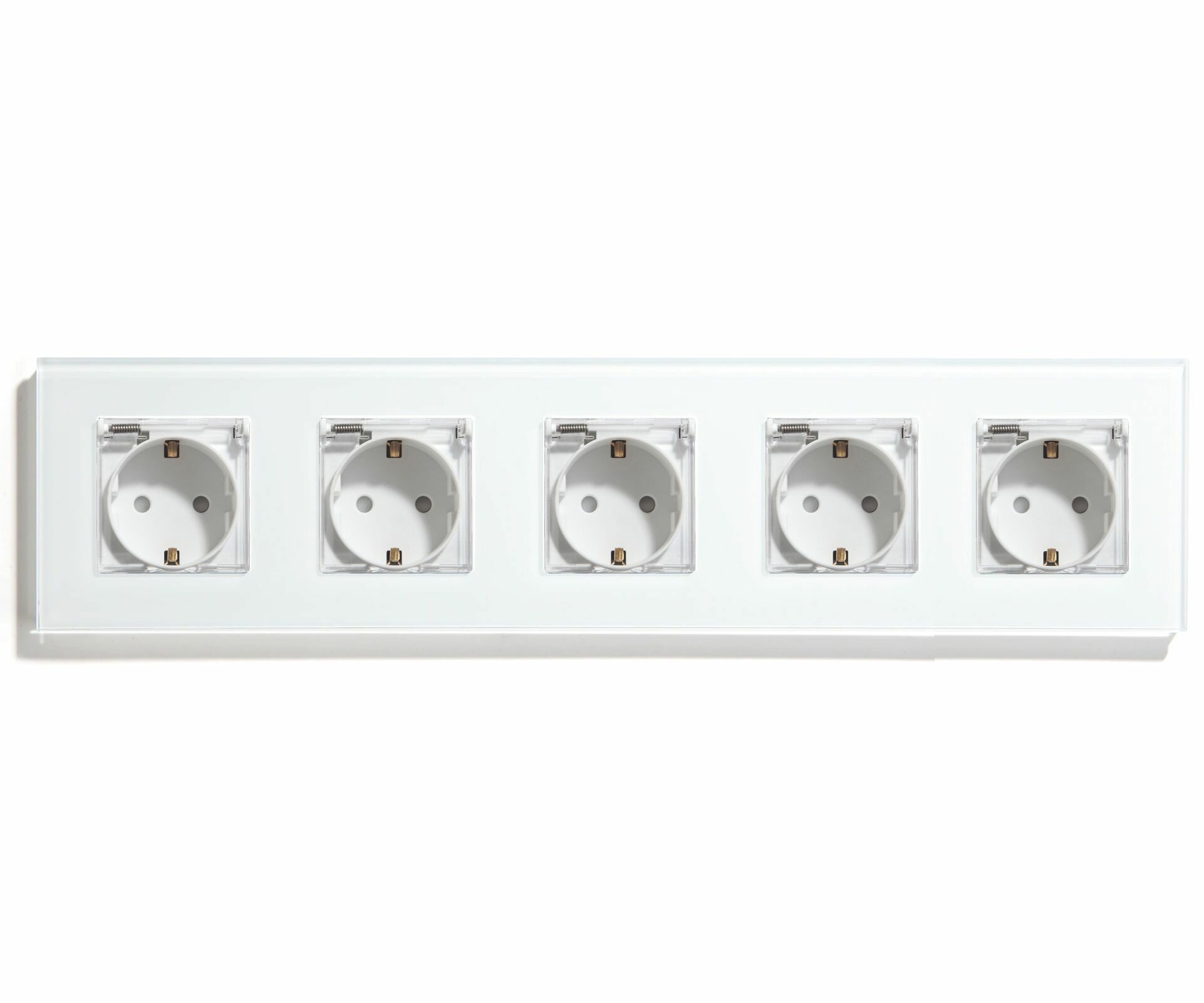 Розетка c крышкой, IP44 5 постов 16А, рамка 370х86мм пластик, цвет белый