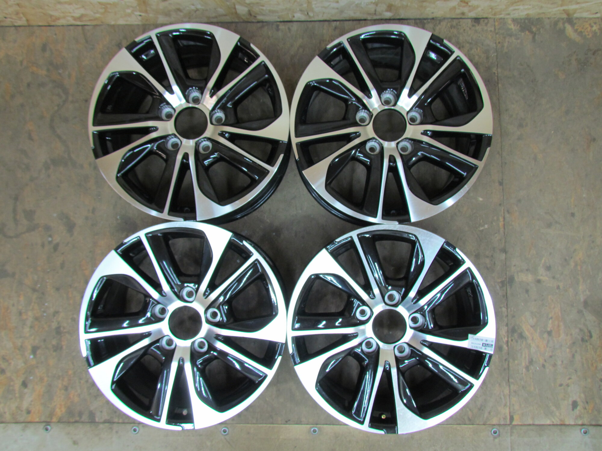 Комплект колесных дисков Toyota R20 8.5J ET58 5*150 DIA110.1 (реплика) 0025290