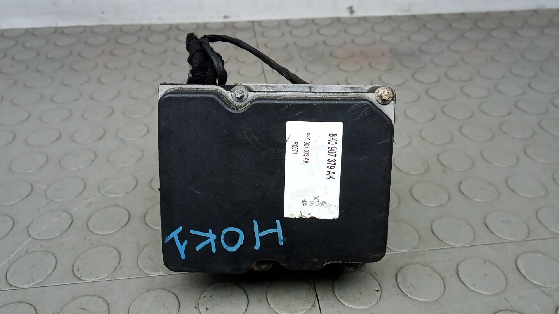 Блок ABS AUDI Q7, Номер 0265951173, 8k0907379ak