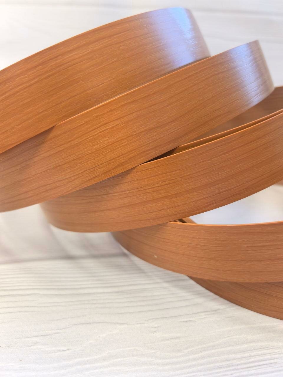 Кромка ПВХ без клея мебельная, размер 1*26 мм, намотка 5м, цвет Вишня Оксфорд, Ольха 8008