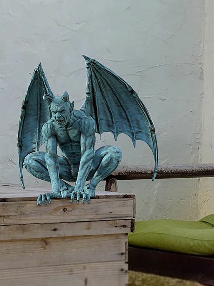 Крылатая Статуя Горгульи, Сидящий Дьявол-Горгулья