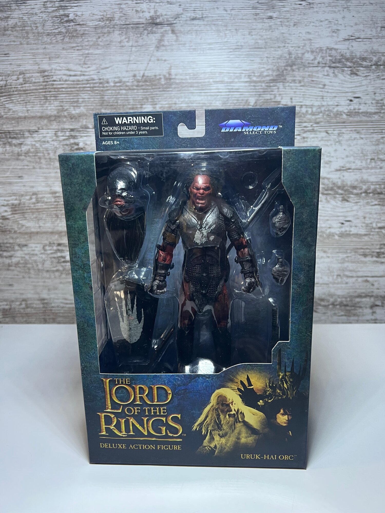 Фигурка Урук-хай Орк, Властелин Колец, The Lord of the Rings, Deluxe Action Figure, Uruk-Hai Orc, 18 см от Diamond