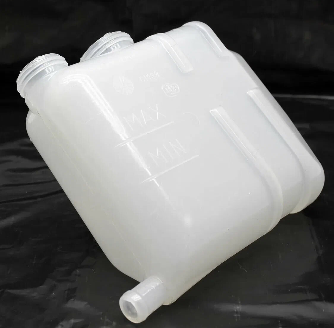 Бочек расширительный Ваз 21083-1311014 для автомобилей инжекторных 2113-2114-2115