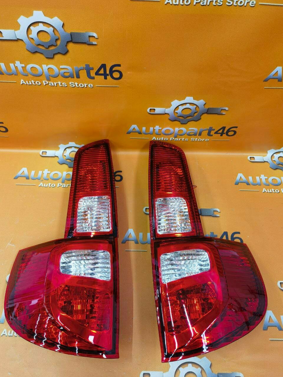 Фонари задние верхние и нижние ховер H1 H2 H3 GREAT WALL HOVER H3 комплект фонарей 4шт на зад.