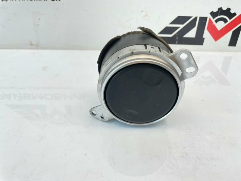 Б/У дефлектор отопителя Mitsubishi Outlander 2004 CU2W 4G63 Лев. 65184 MITSUBISHI арт. MR480821HC