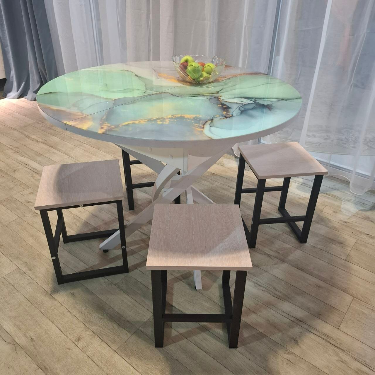 Табурет для кухни