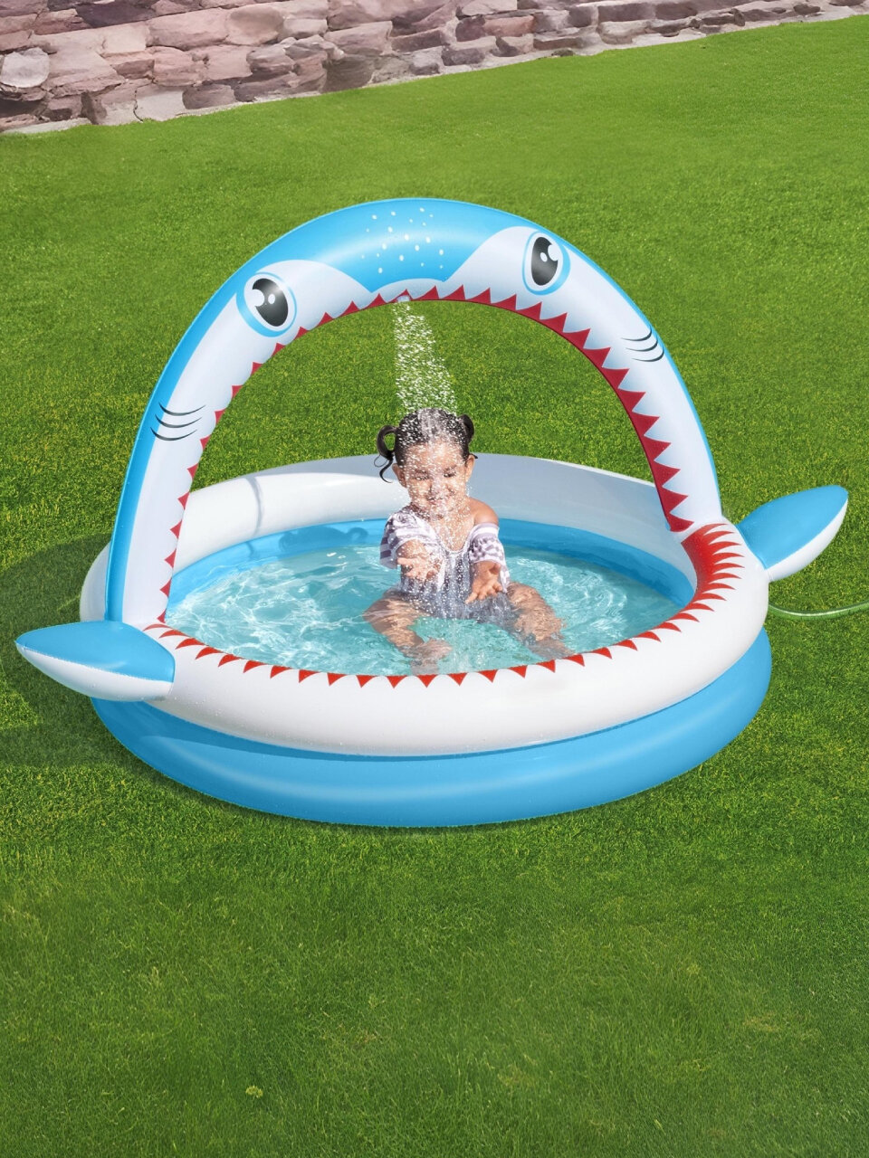 Надувной детский бассейн Bestway Акула 53157 с разбрызгивателем и фонтаном, 163х127х92 см, 130 л, от 2 лет