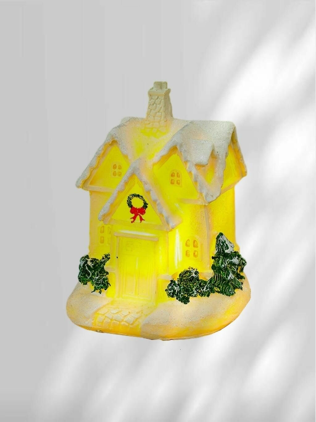 Светящийся рождественский домик из имбирного пряника, Сливовый