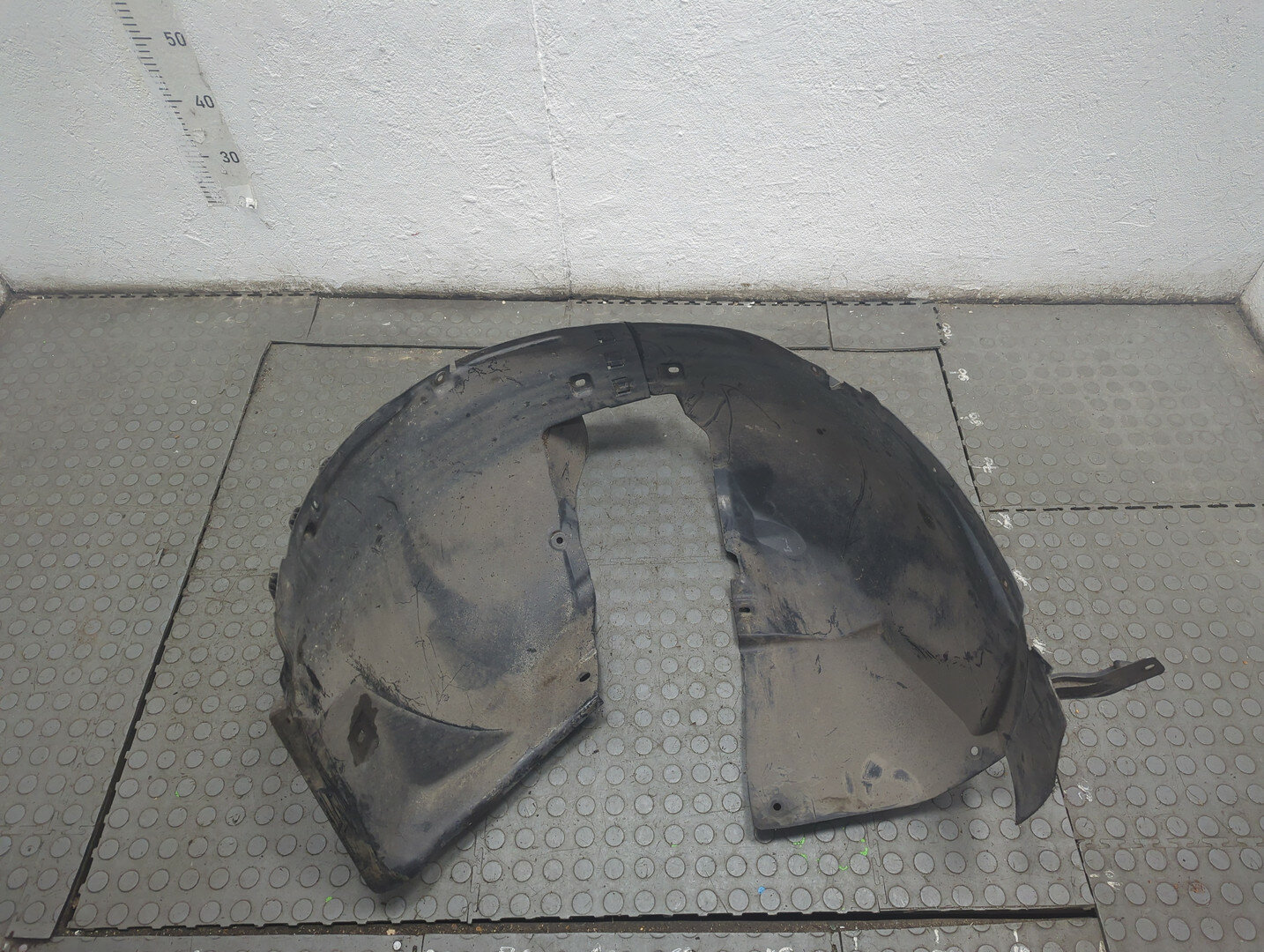 Защита арок (подкрылок) правая передняя Opel Astra J Б/У