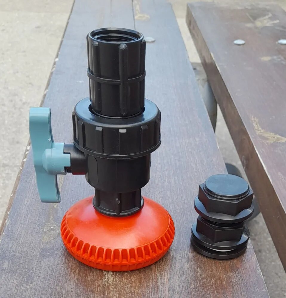 Лейка для летнего душа с краном / врезка 3/4 /