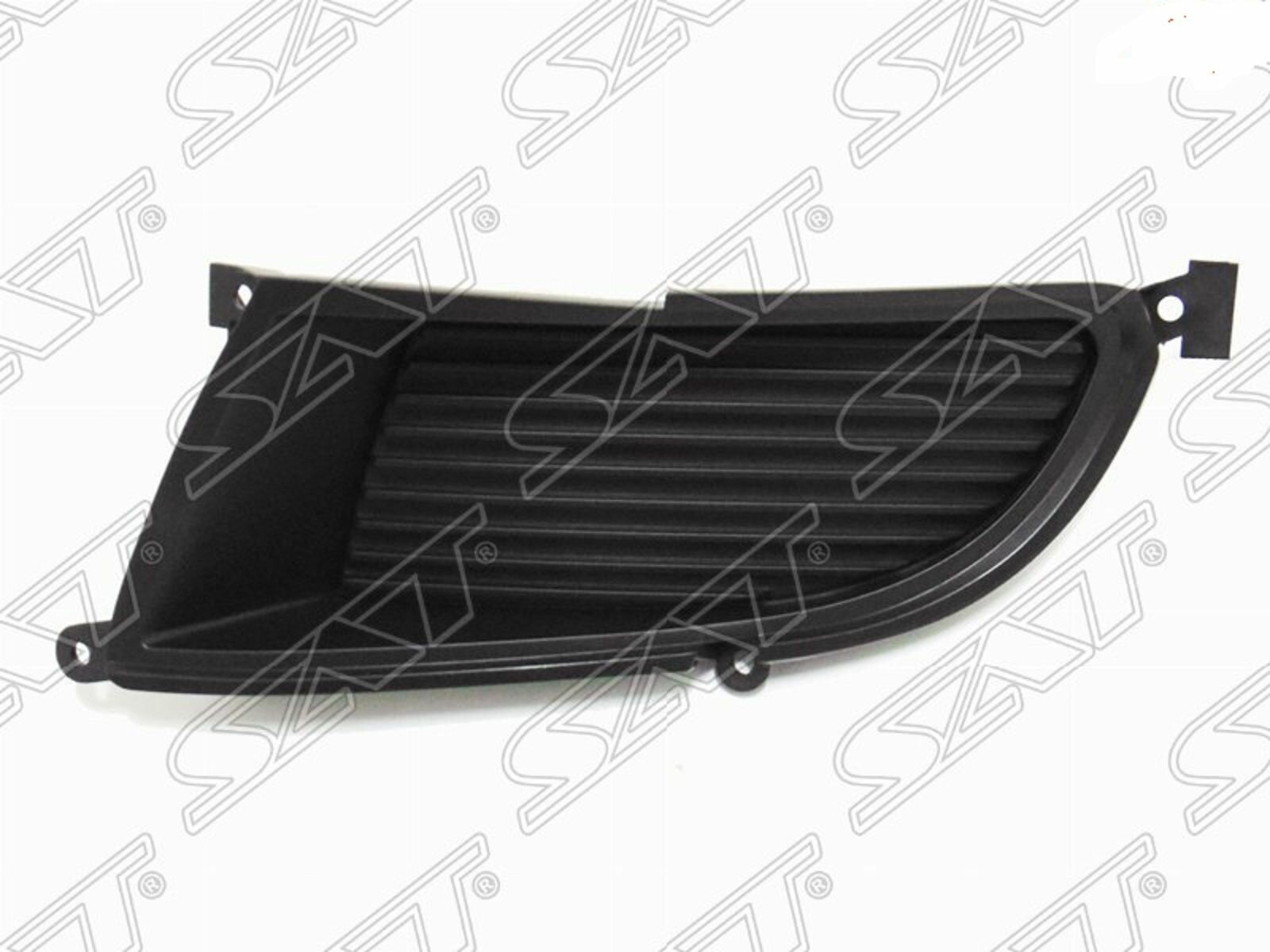 Заглушка в бампер MITSUBISHI LANCER 03-05 LH