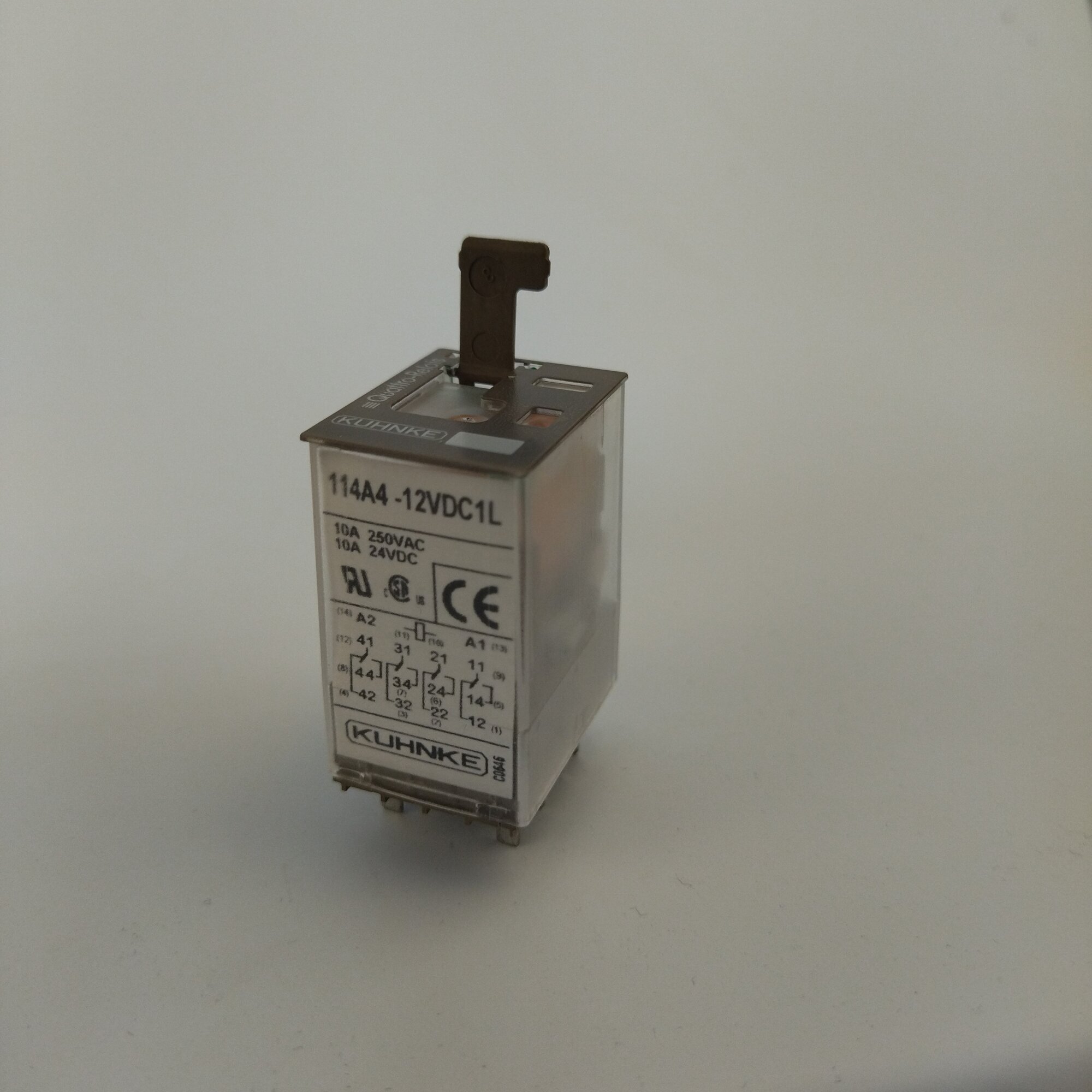 Электромагнитное реле 114A4-12VDC1L, Kuhnke. В колодку на дин рейку, 4PDT, 10А 250VAC/24VDC, 1.0W, индикация.
