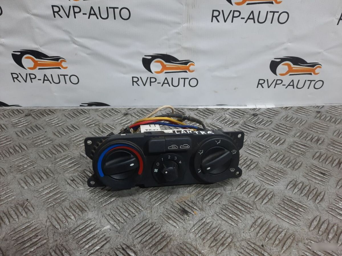 Блок управления отопителем Hyundai Lantra 1995-00 123123