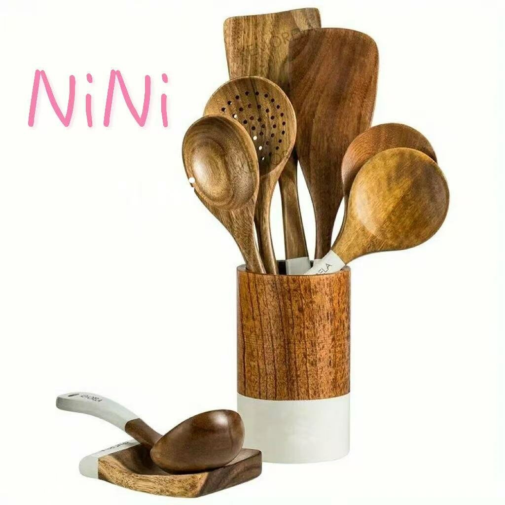 Набор кухонных инструментов NINI из дерева акации