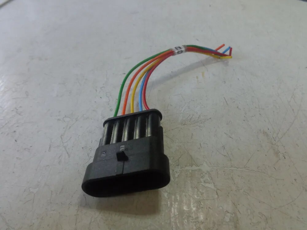 Разъем-соединитель межжгутовой (022/5) 5-ти контактный