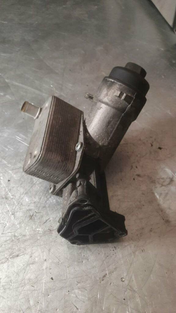 Корпус масляного фильтра BMW 3 E90/E91 2006 7787072