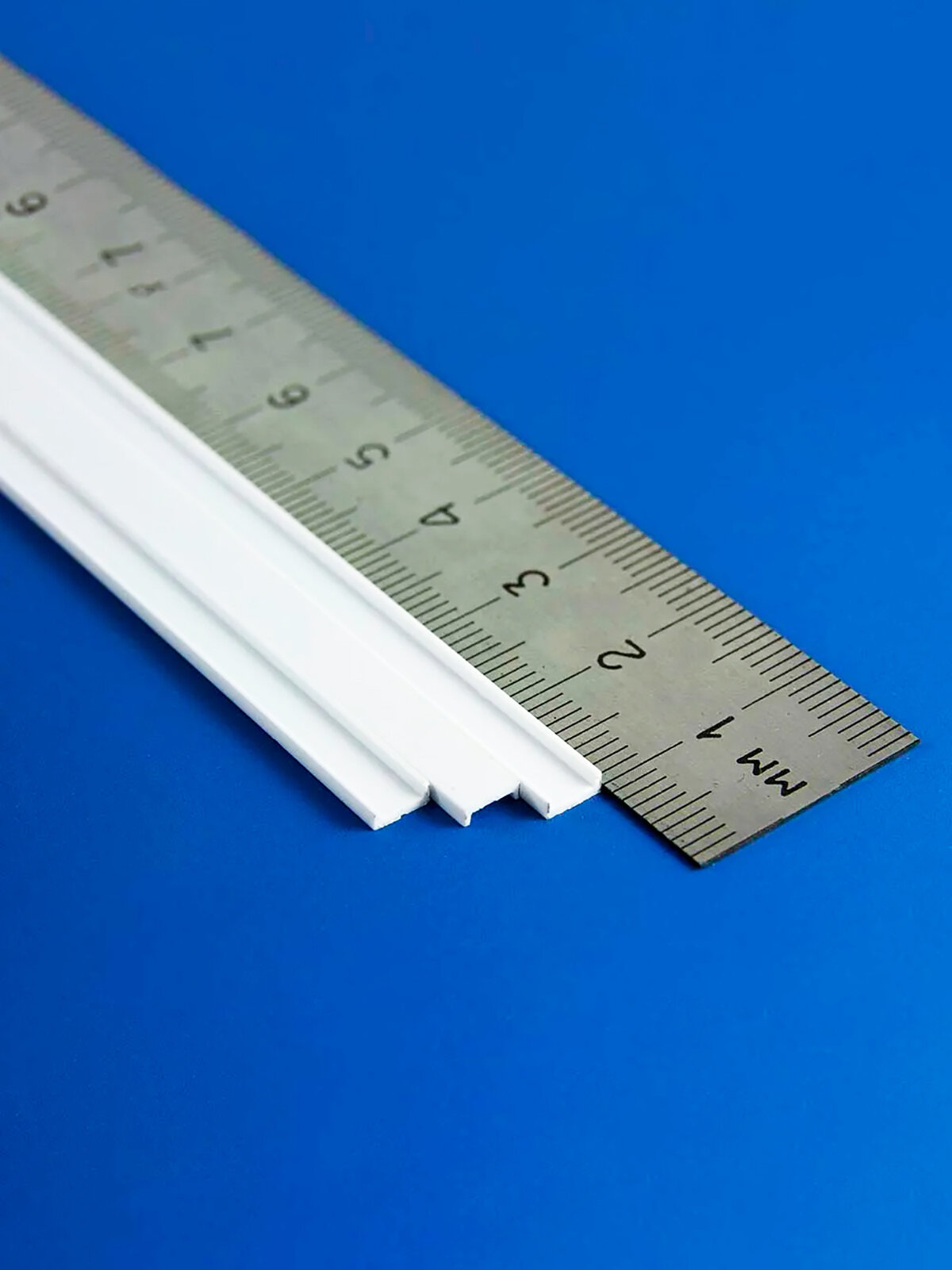 Швеллер пластиковый 6,3х2 мм, 3 шт/уп, для хобби и моделизма, Evergreen