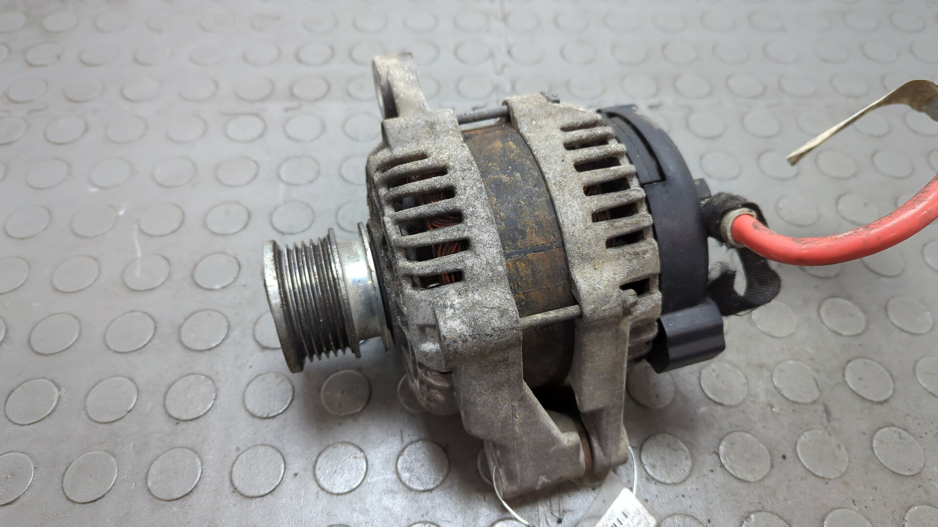 Генератор Opel Astra J Б/У