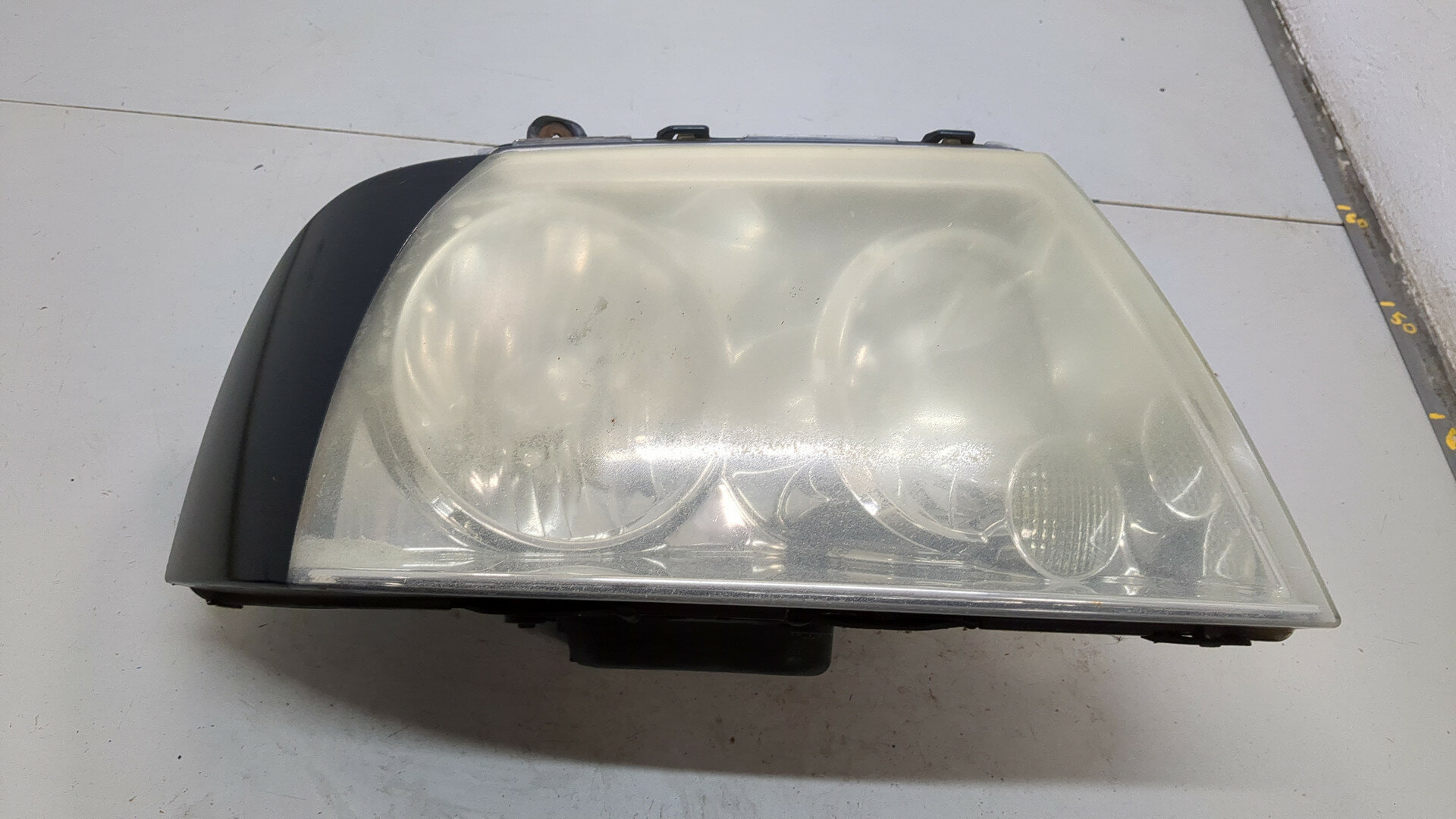 Фара (передняя) правая Lincoln Navigator Б/У