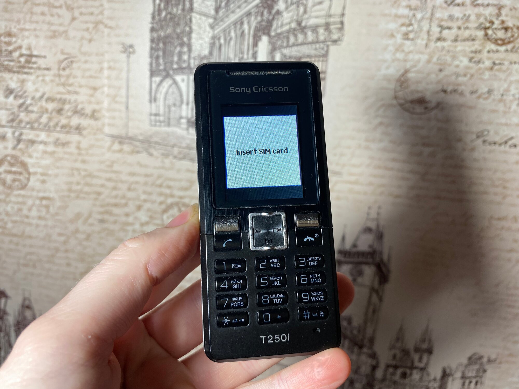 Sony Ericsson T250i Оригинальный Б/У Retro Mania дарит ностальгию,