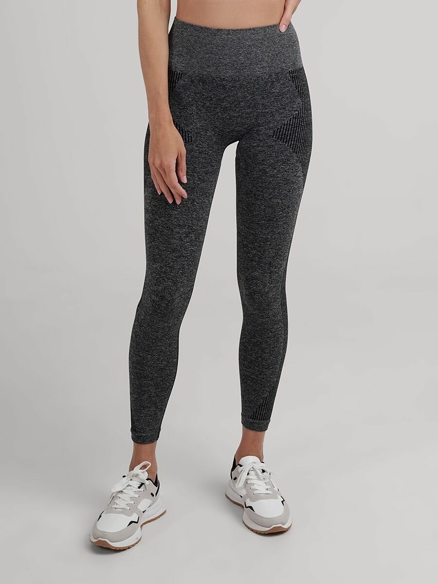 Брюки спортивные