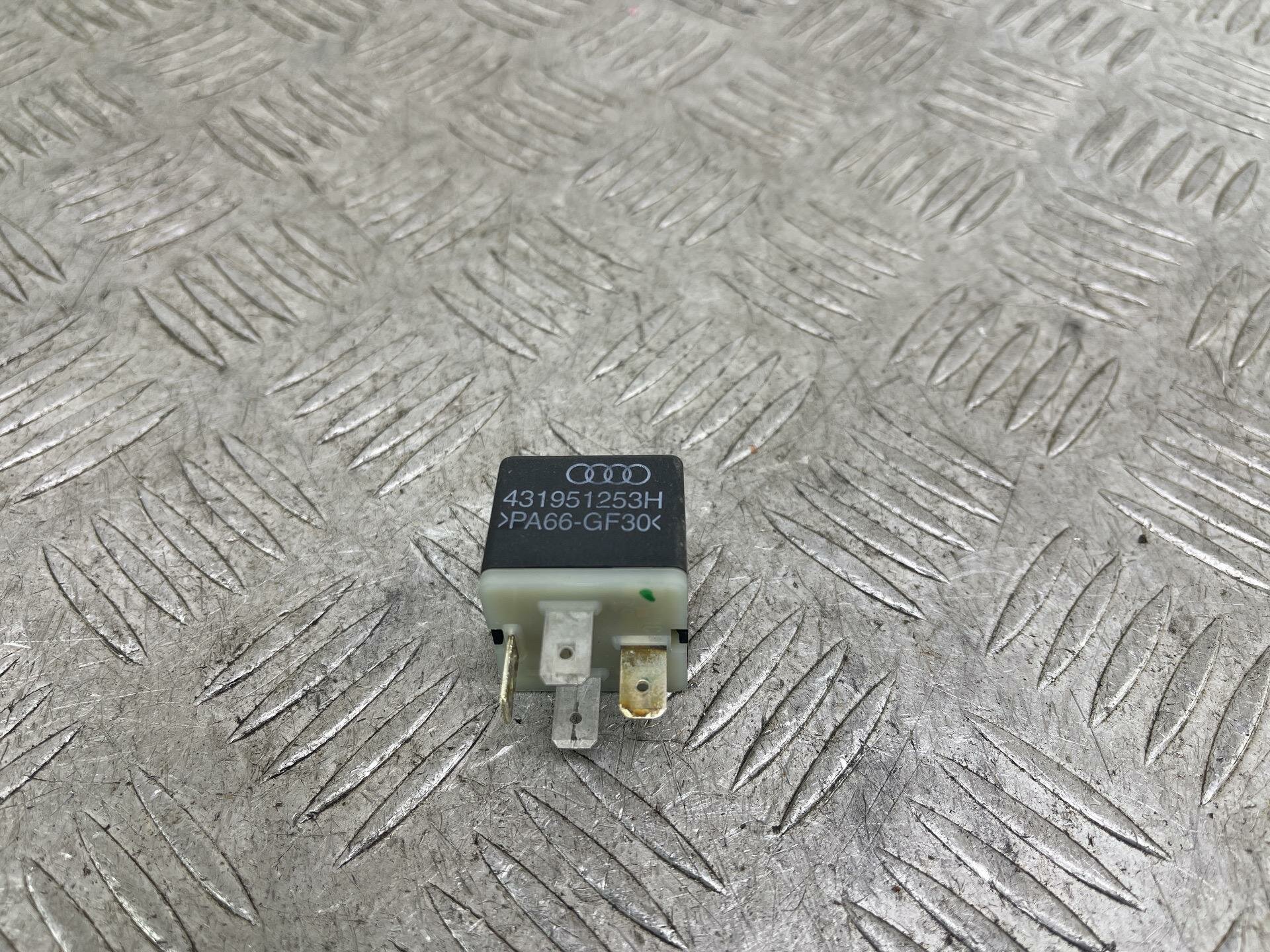 Реле (прочие) Audi A6 C5 (1997 - 2001) 431951253H